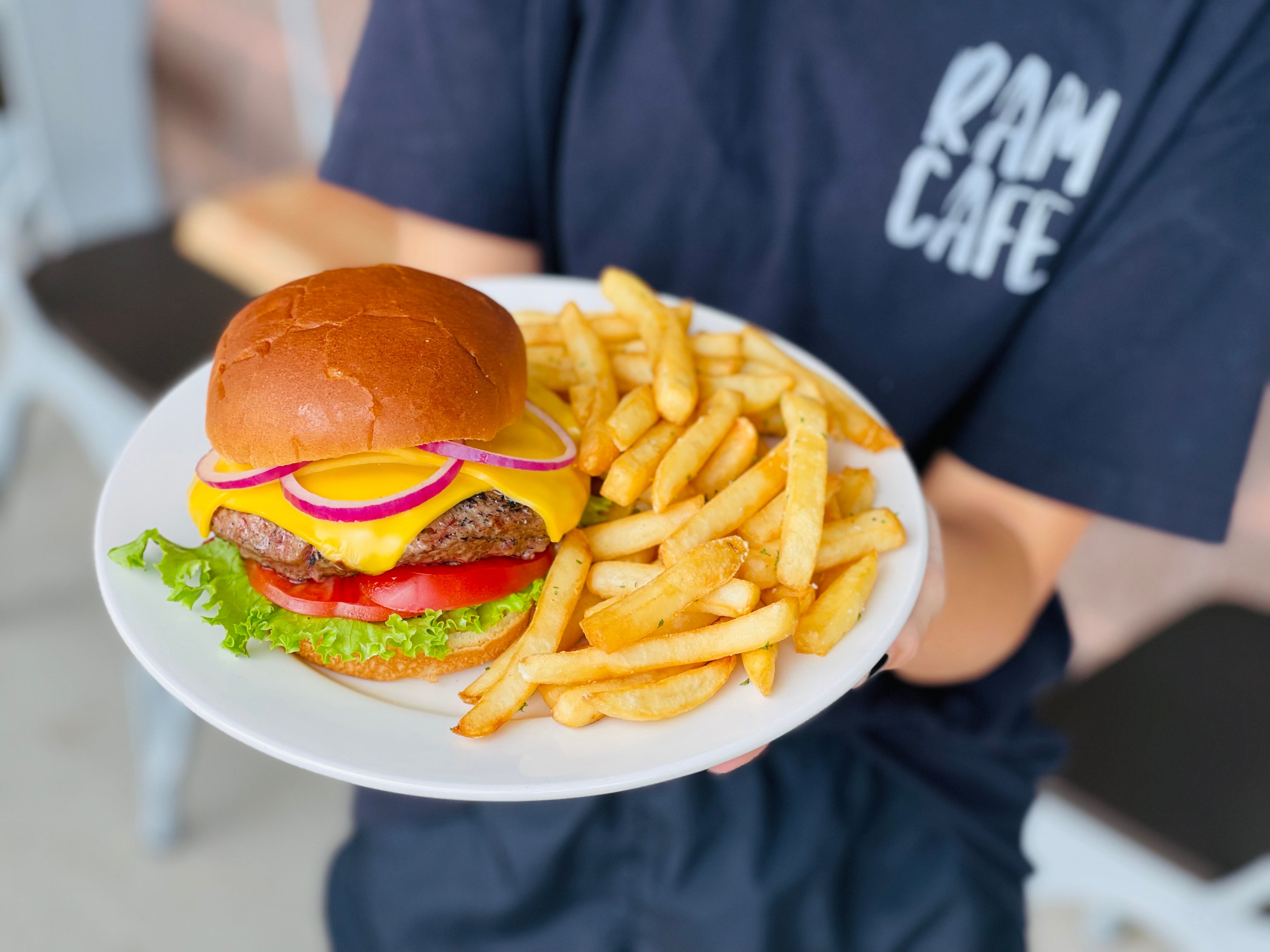 1/2lb All Beef Hamburger | Ram Cafe